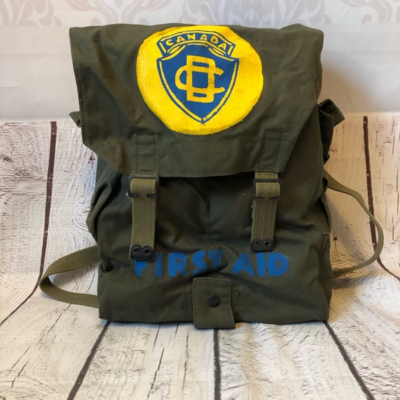 Vintage - Civil Defense | Bags | Rare Vintage Canadian Civil Defence ...